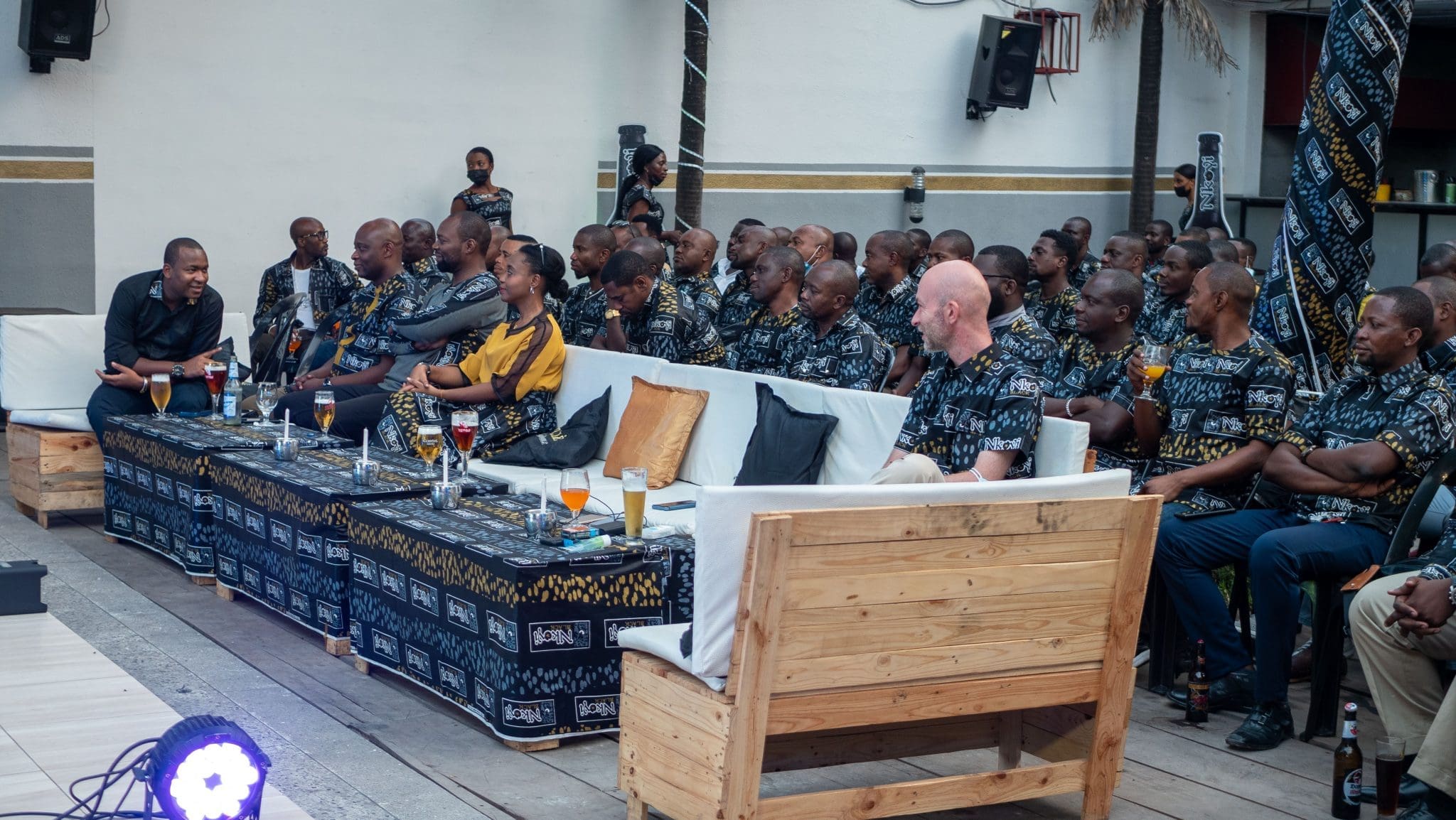 Soirée Force De Vente : NKOYI BLACK | BRACONGO SA.